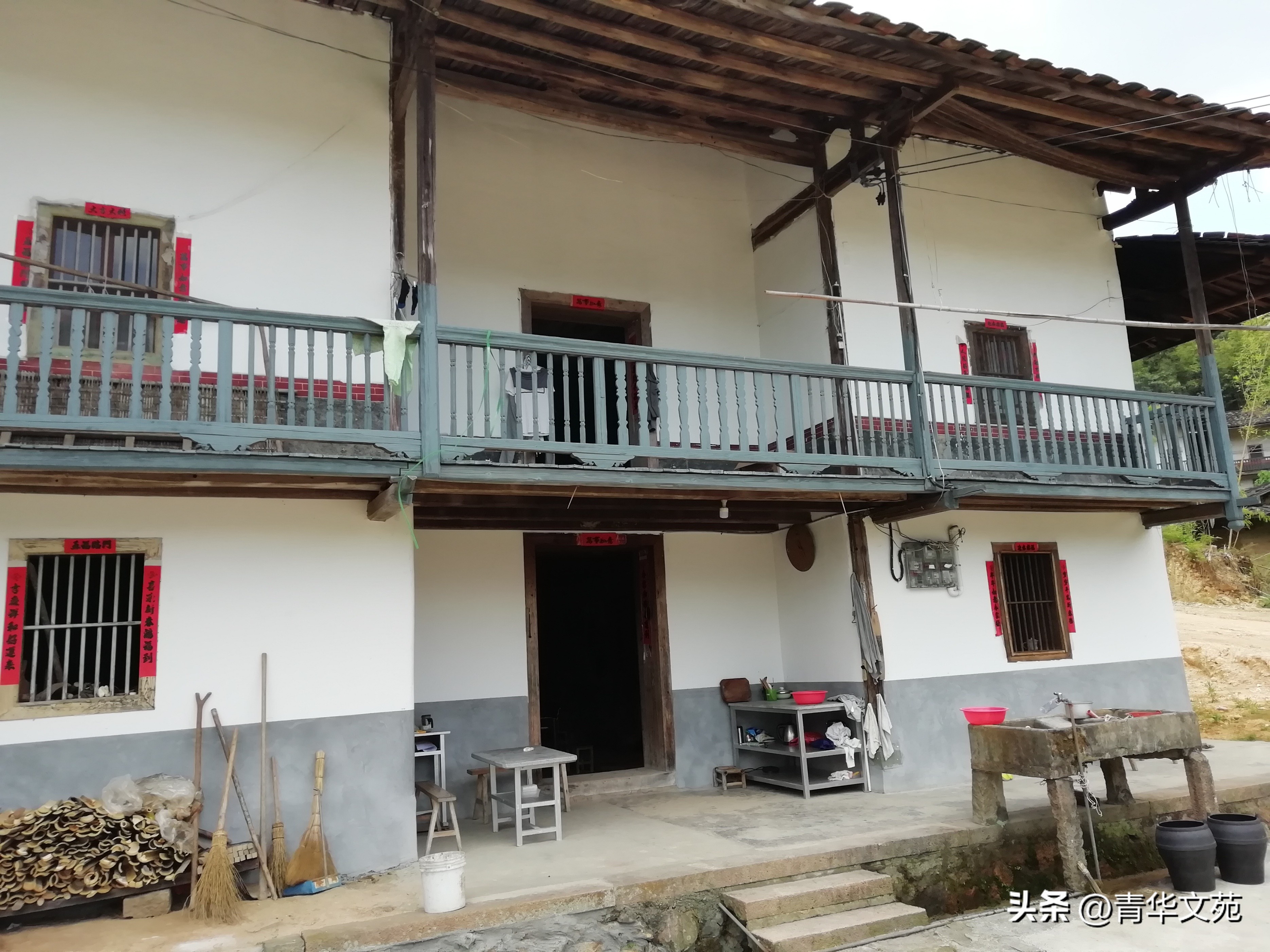 Beautiful Putian: the "earth house" in the distance - iMedia