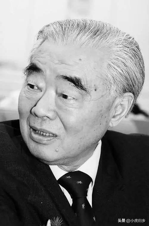 Mr. Mao Jiangsen, a famous virologist and senior academician of the ...