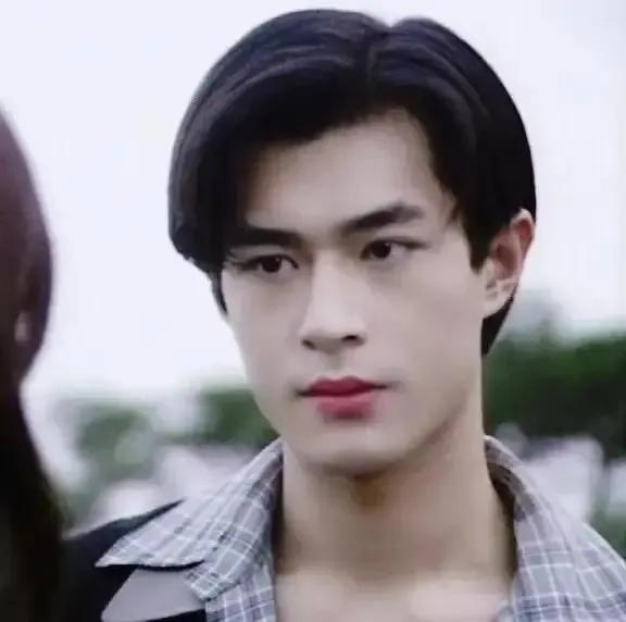 Beautiful pictures of Gu Tianle when he was young - iMedia