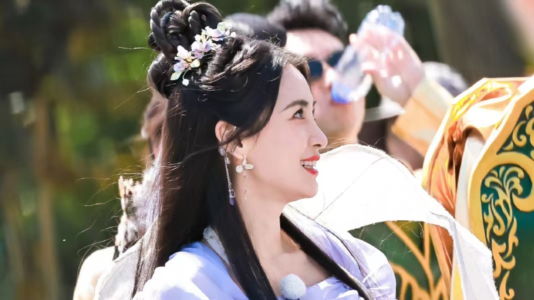 The Myth of Running Man Couples: Zhou Shen Bailu Yang Ying COS Jade ...