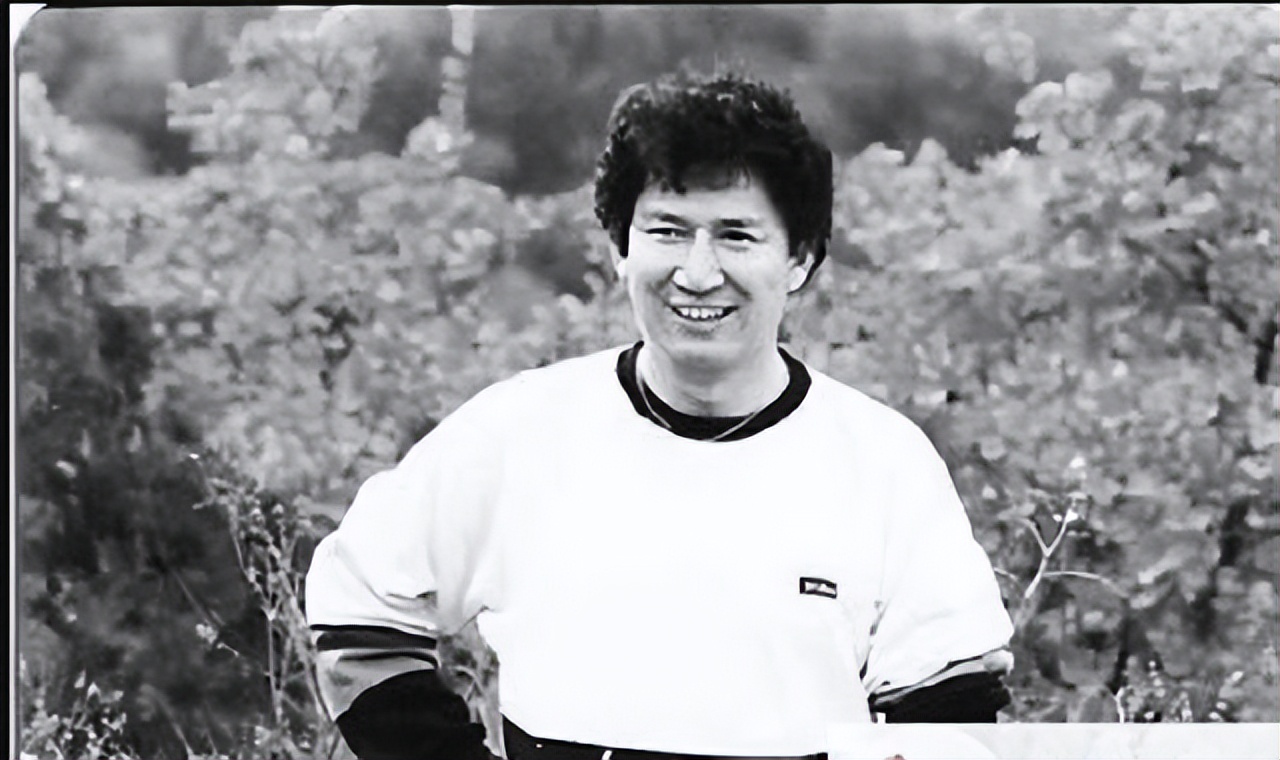 Li Chunping: He was raised by an old American lady for 13 years and ...