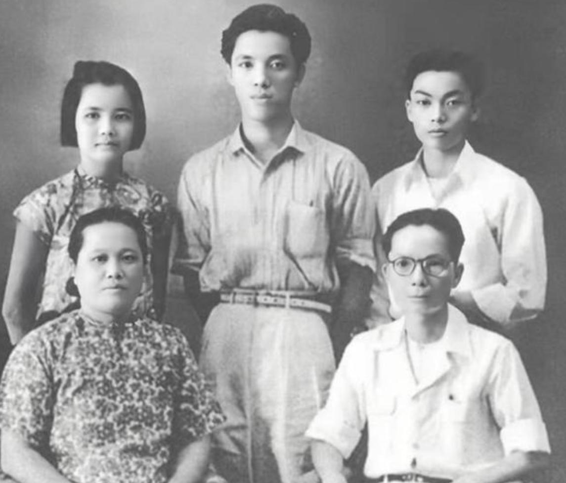 Ye Peiying, who sang "I Love You, China", died after falling in the ...