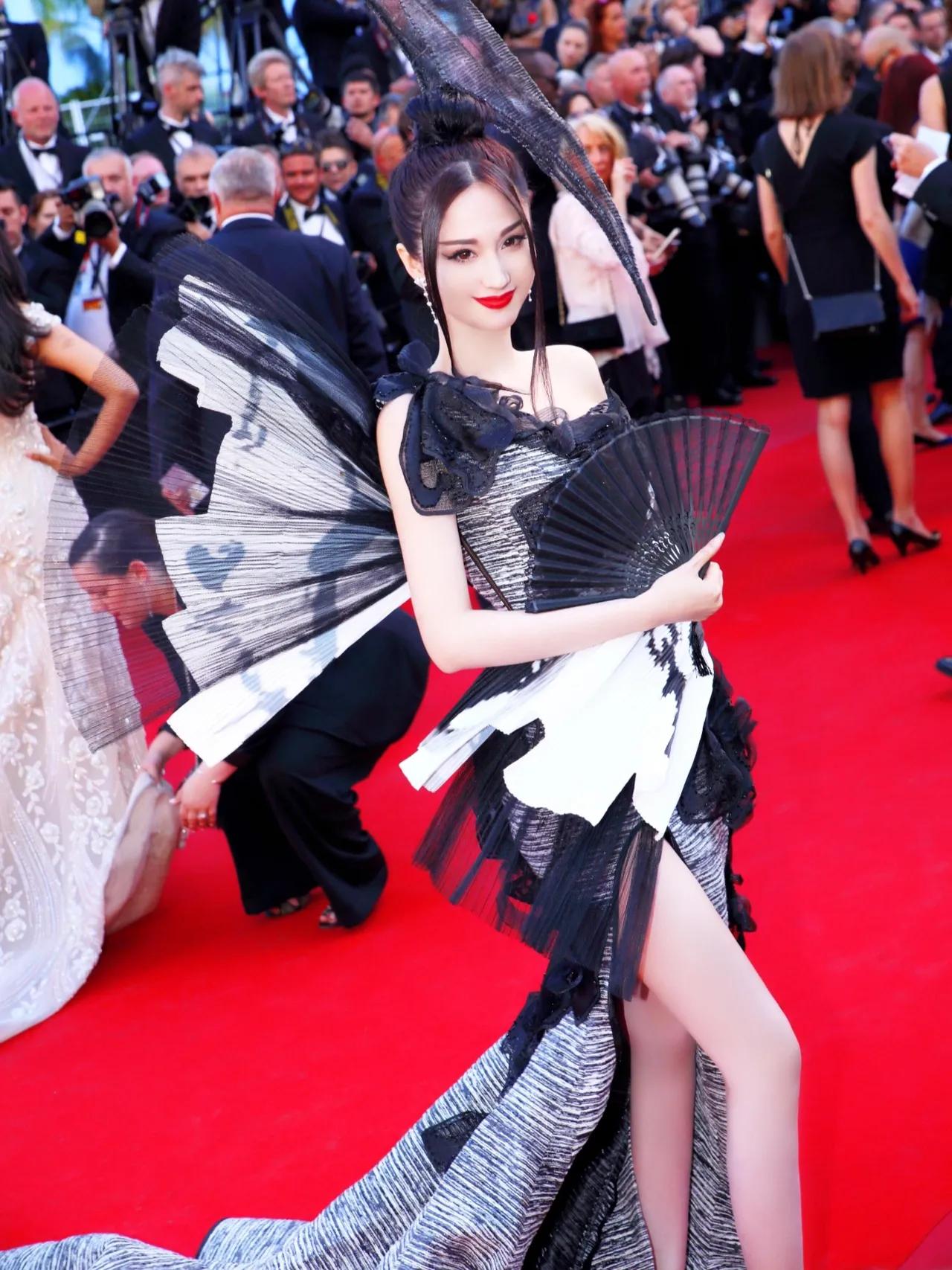 Once Lan Yan, now Lan Xinyan - iNEWS