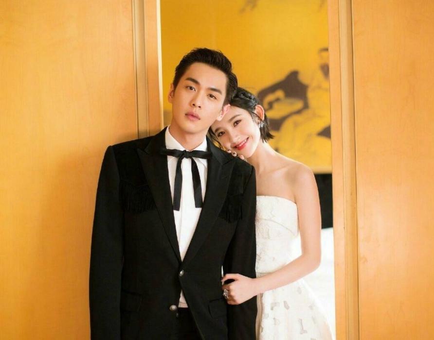 Tang Yixin and Zhang Ruoyun are still sweet?Or is it just an appearance?Netizen: I believe in ...