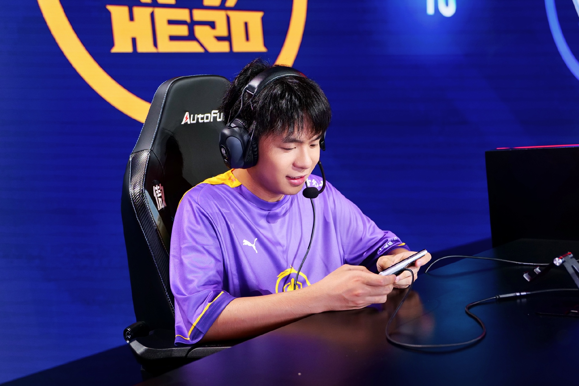 Hero won the BO7 victory after 672 days, fearlessly showing the gold ...