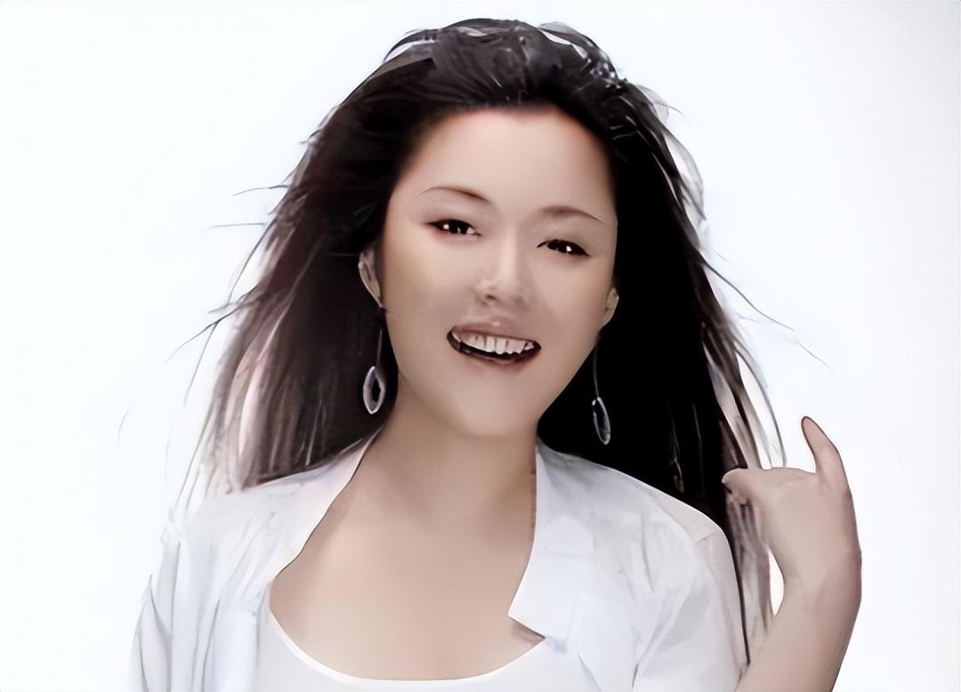 CCTV Rising Star: Zi Ning's Dual Identity - iNEWS