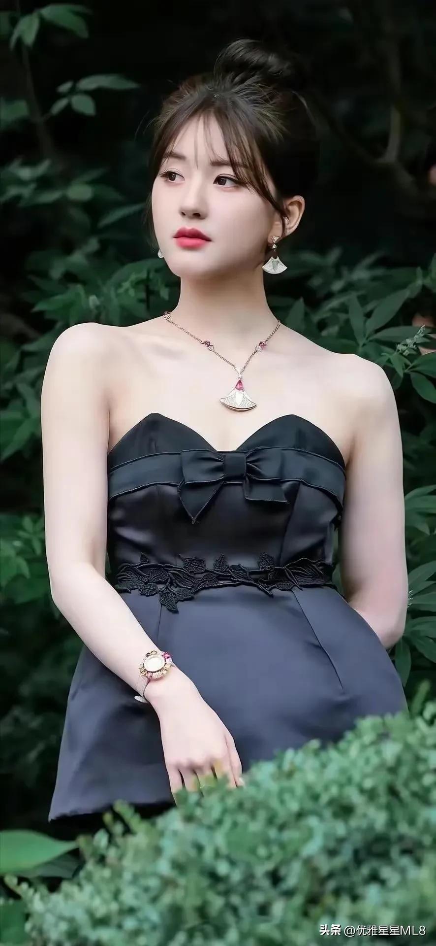 Unique and Fascinating: Meet Chinese Classical Dance Star Lusi Zhao ...