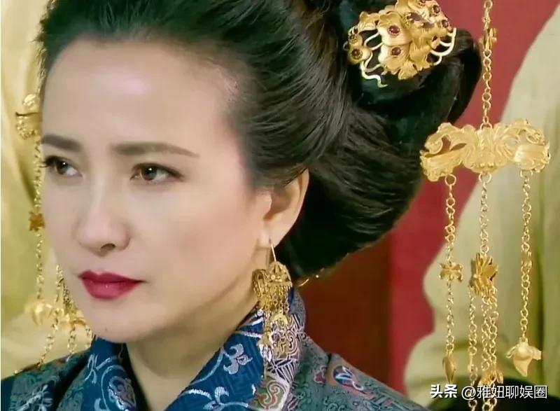 He Qing, who plays the queen mother in "The Legend of the Female Doctor ...