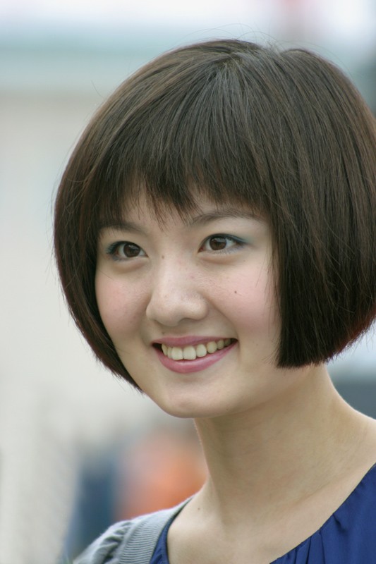 The former CCTV darling, Jiang Dawei's "daughter", Jiang Xiaohan and ...