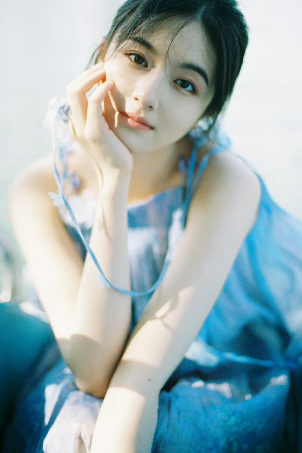 6.12 Atlas Guan Xiaotong Li Landi Zhu Yan Manzi Yuan Shanshan Luo ...