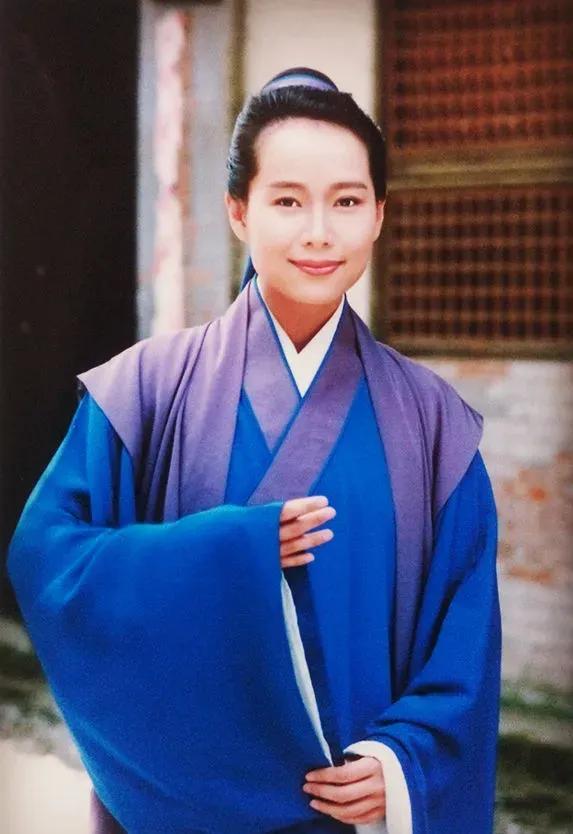 Ye Tong: Is she really happy to marry a rich man who is 9 years older ...