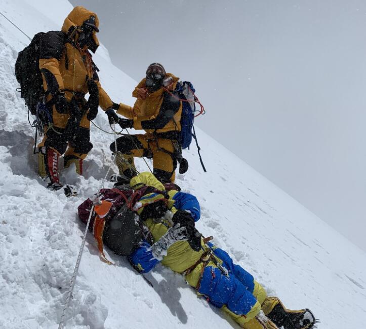 Famous victims of Mount Everest: Green Boots, Sleeping Beauty, Rest ...