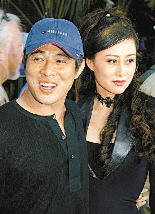 Jet Li posts recent photos of his wife. At the age of 61, she is as ...