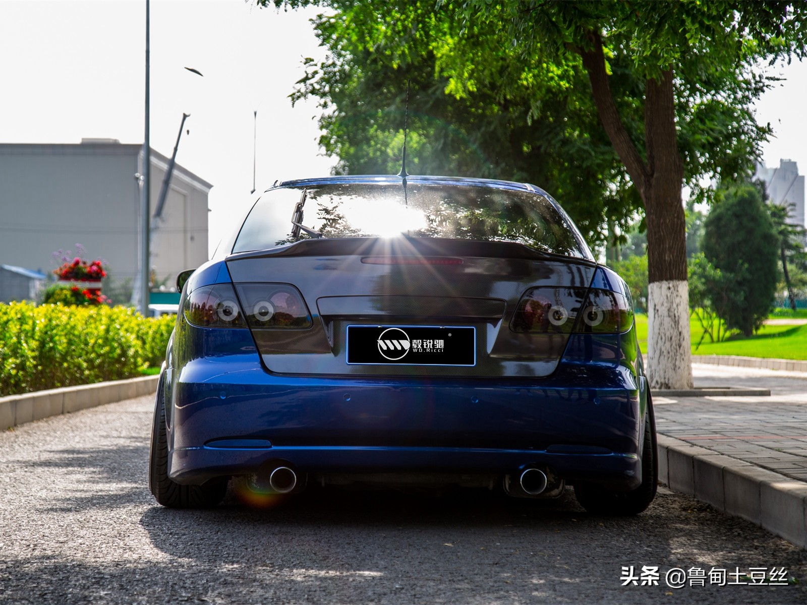 "Hu Rui Chi" old love still beautiful hellaflush style Mazda 6 - iNEWS