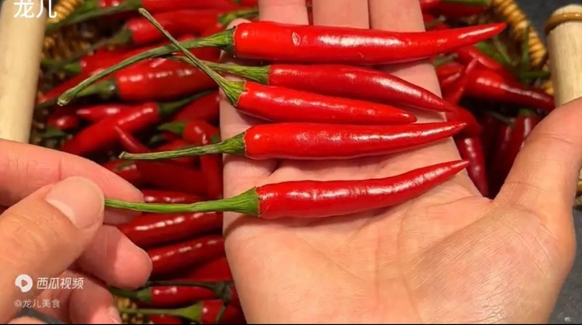When storing millet pepper, it is a big mistake to put it directly in ...