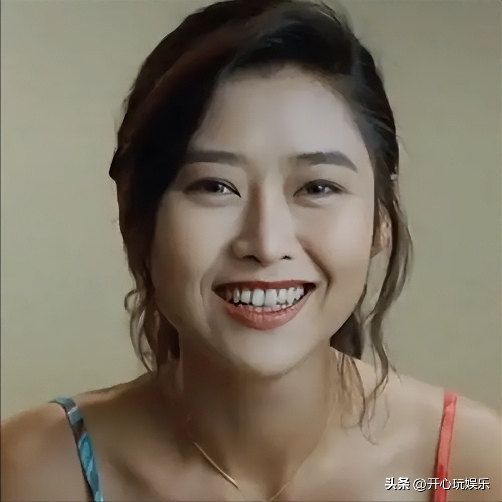 Ye Yuqing: I was "robbed" of my first night at the age of 17, and ...