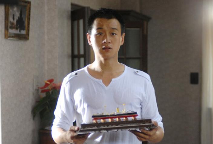 This time, Tong Dawei's so-called "decentness" was torn to pieces by ...