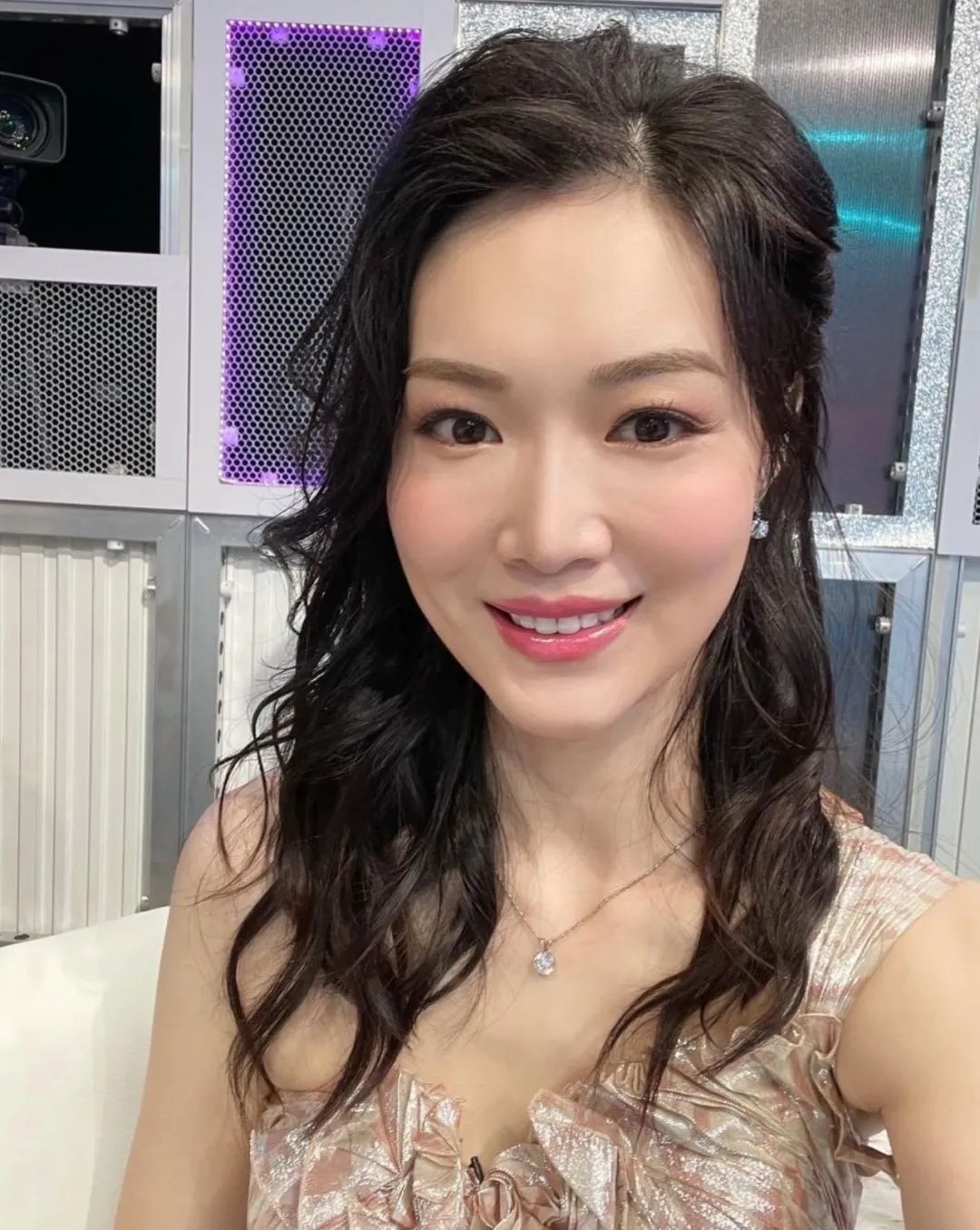 The former Hong Kong sister was deprived of love and missed entering a wealthy family for four ...