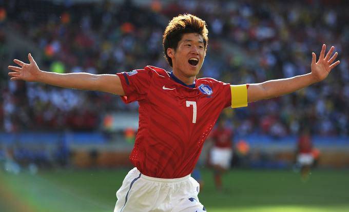 Football Hundred Stars Biography-Park Ji-sung: The "Three Lungs" are ...