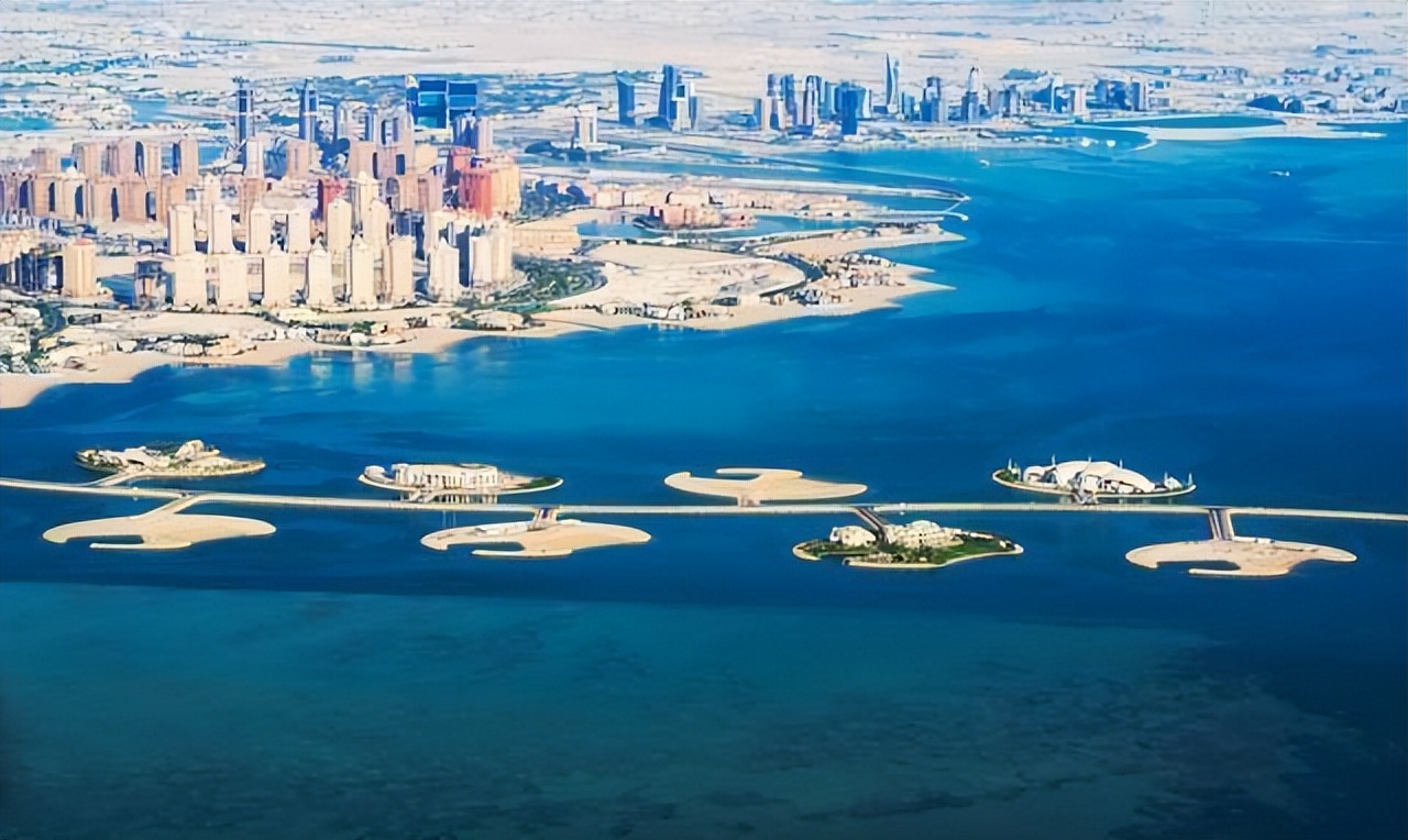 Doha is rich in oil and natural gas resources, and related industries ...
