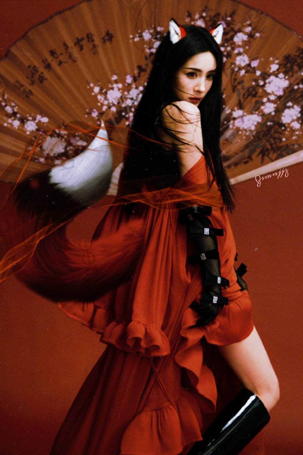 Yang Mi - Fox Demon Little Matchmaker Moon Red - iNEWS