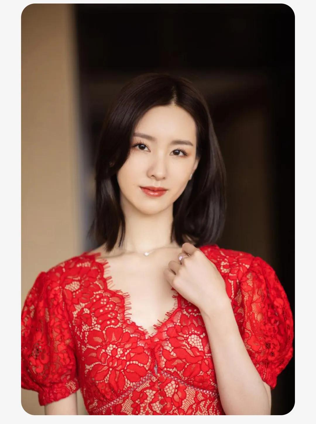 The glamorous beauty "Chen Douling" has a fresh and sweet appearance ...