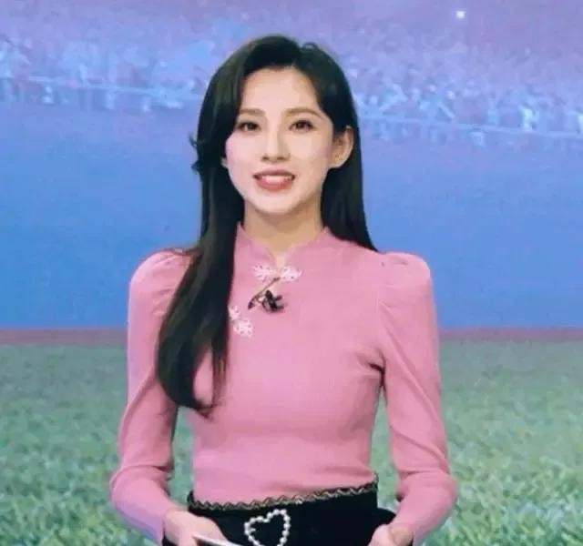 The new CCTV "No.1 Sister" takes office! She is more beautiful than ...