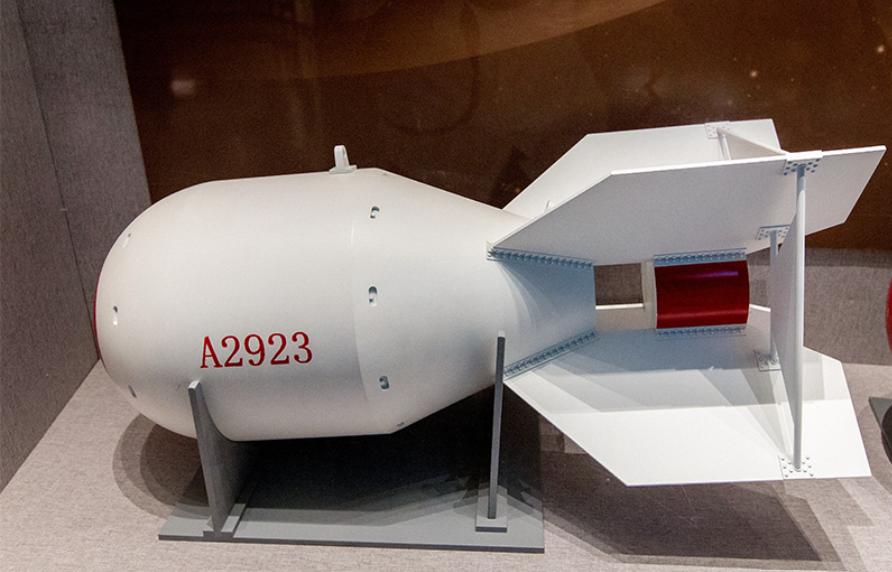 Unsolved Mysteries: Atomic Bomb VS Hydrogen Bomb, Who Is the Real King ...