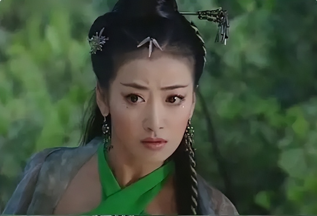 There are many old dramas, [Moon Song Xing] Chen Zihan was young and ...