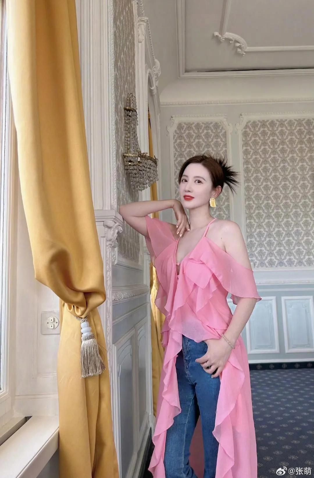 Sexy Zhang Meng's plump upper body is almost gone - iMedia