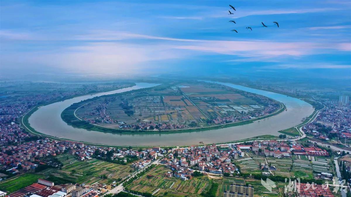 The rising Hanchuan new saddle - iNEWS