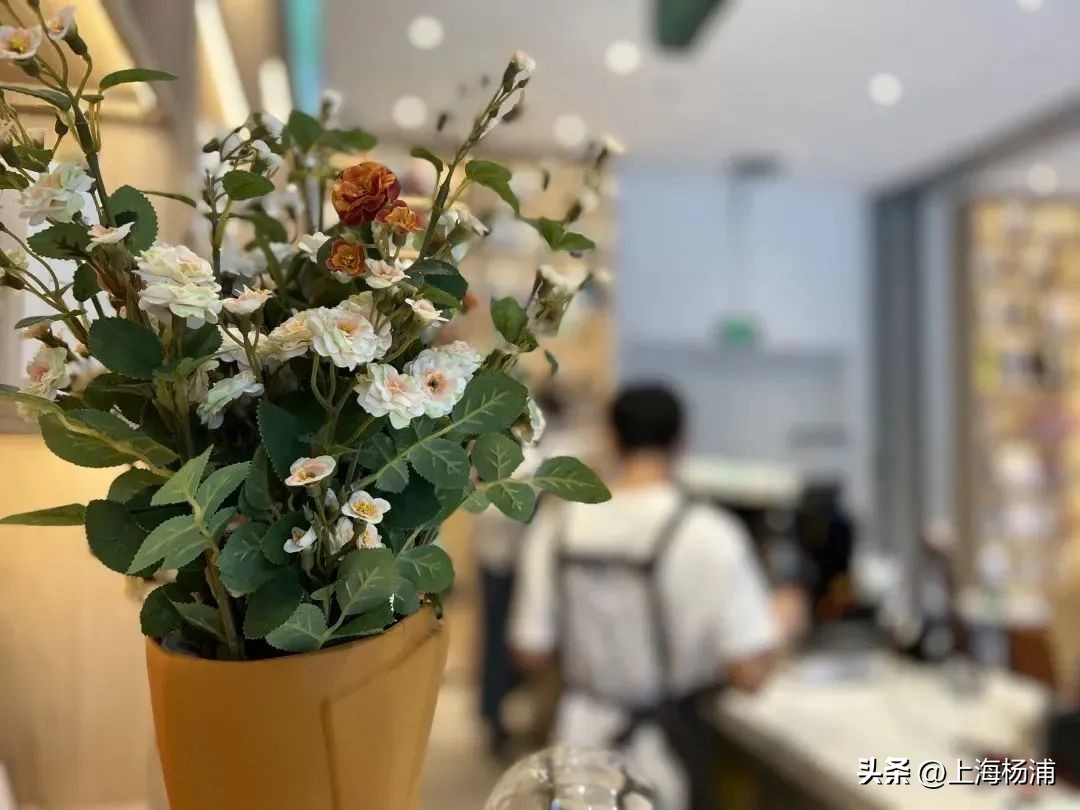 The power of reading in summer nights, walk into Yangpu "Late Night ...