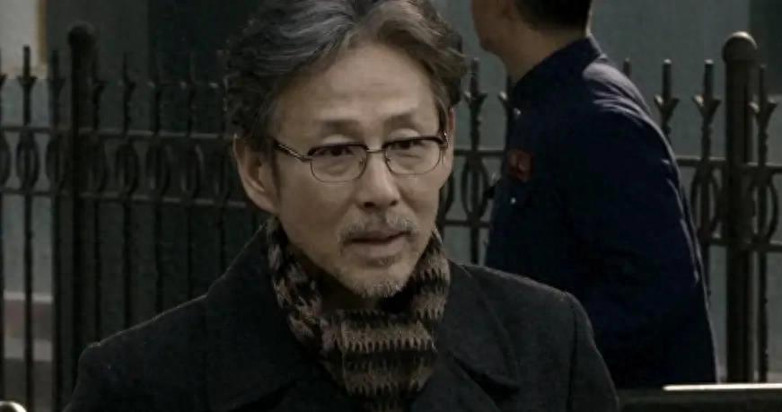 "The Backbone of the People" stars Chen Daoming and Chen Baoguo, with ...