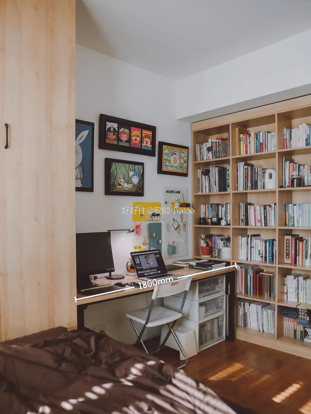 Small apartment space is saved, 8 square meters bedroom squeezes out a ...