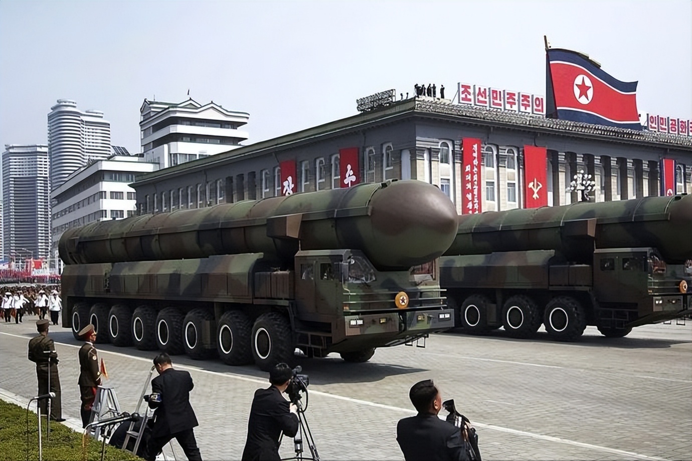 North Korean military parade showed rare new equipment, Korean media ...