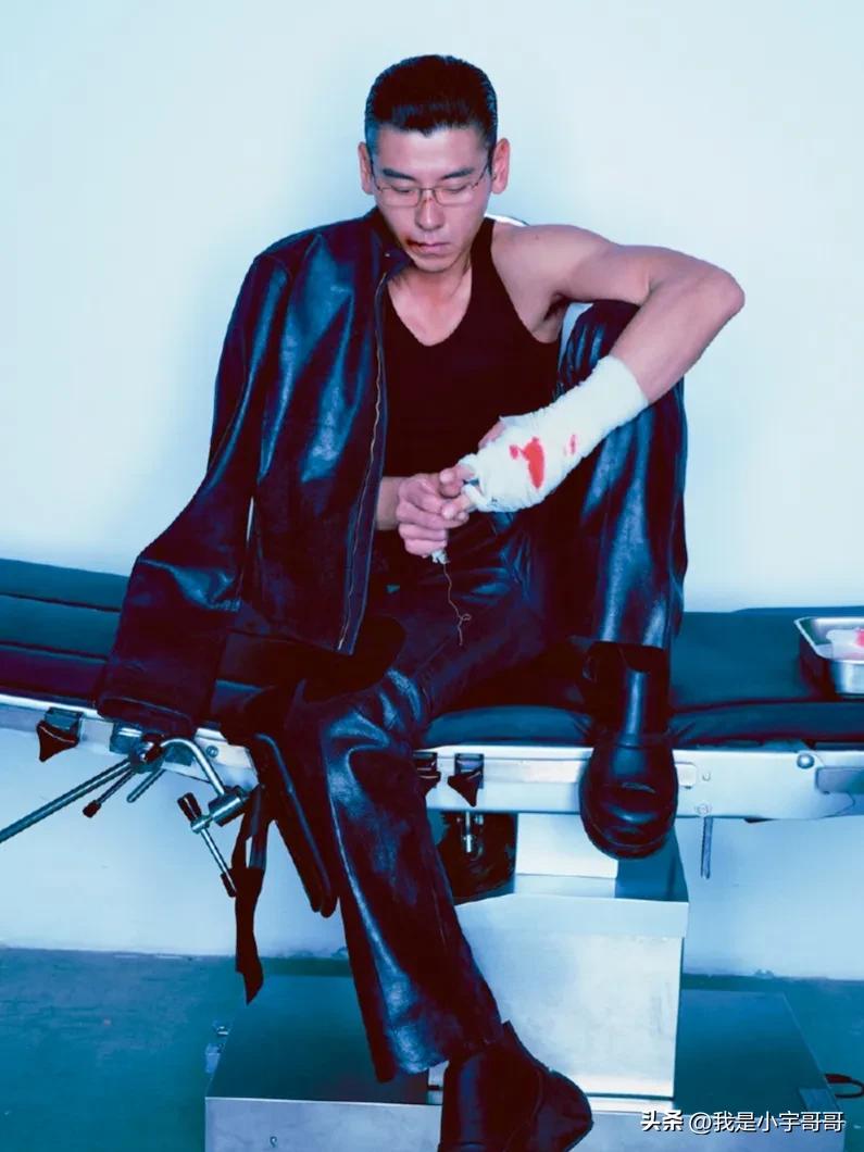 Jiang Qiming appeared in the T Splendid fashion blockbuster, with ...