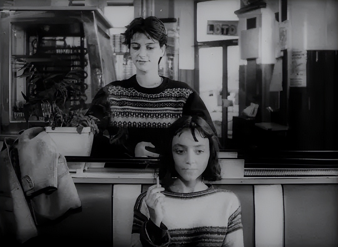 How to capture the loneliness and helplessness of characters with a ...