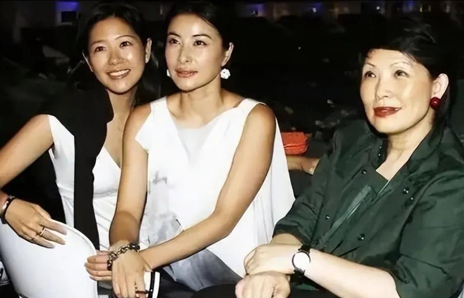 Gao Yuanyuan is obviously so beautiful, but she became a foil next to ...