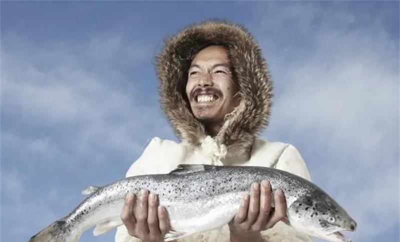 Inuit: Eating raw meat, polyandry? The truth is: they are warriors who ...