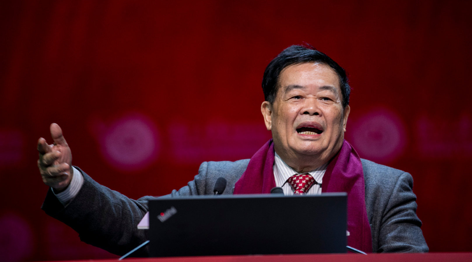 The intertwined lives of Cao Dewang and Musk - iNEWS