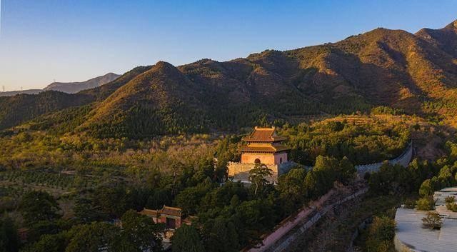 Empress Xiaozhuang Rui, Qian: the first empress to enter the palace ...