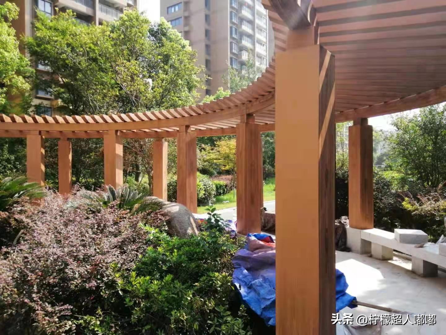 Introduce the method of wood grain paint for steel structure guardrail ...