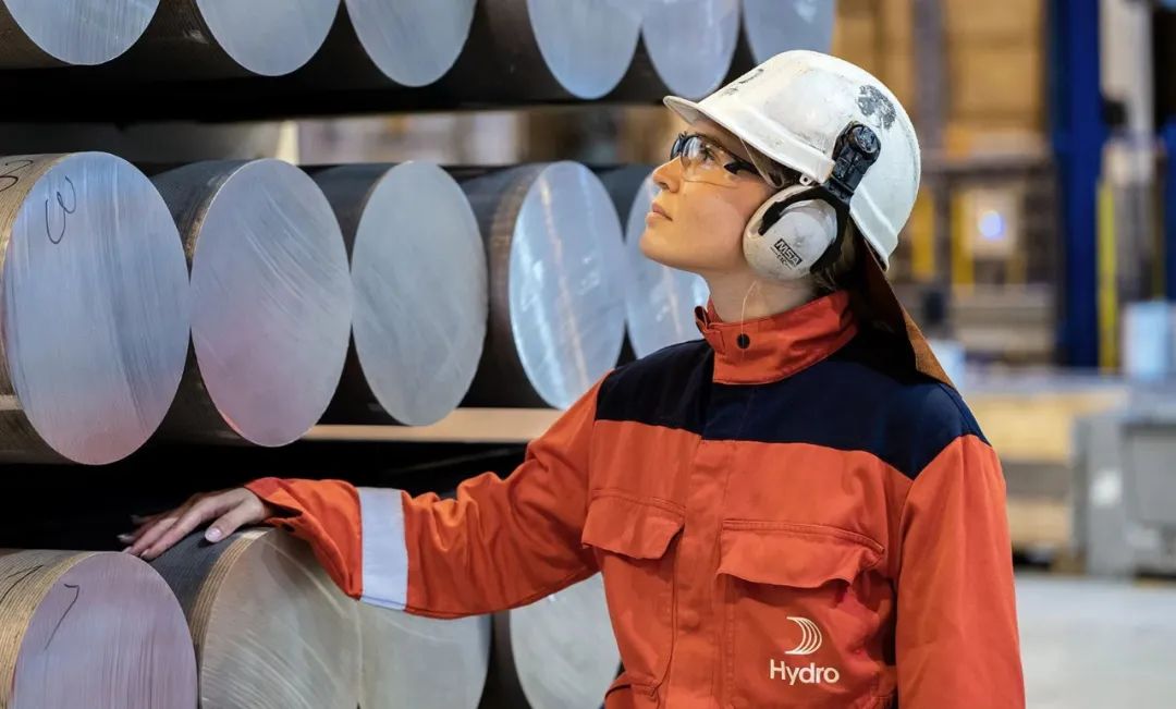Hydro Aluminium: Start to cut production - iNEWS