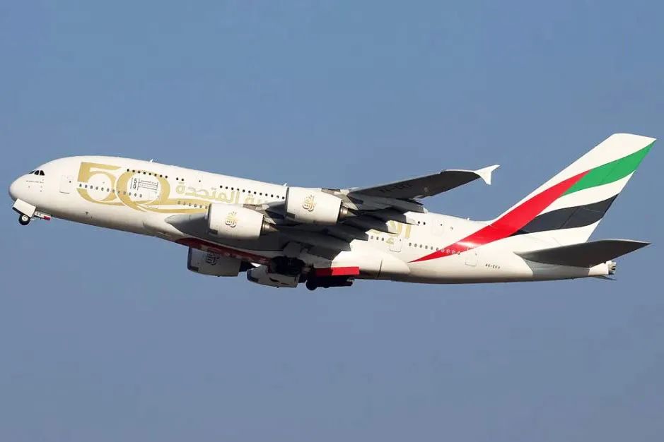Which airlines still operate the A380? Which short-haul routes have the ...
