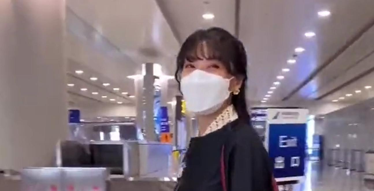 Cici888 Family Banquet: No lobsters are not happy, Pomegranate will accompany her in the cooking ...