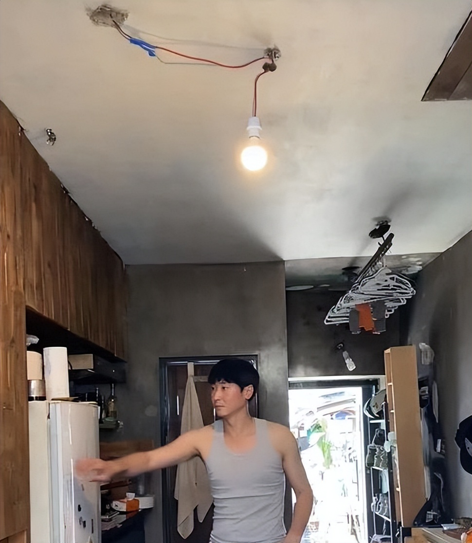 From a well-recognized good actor to a homeless renter, Zhou Rui's ...