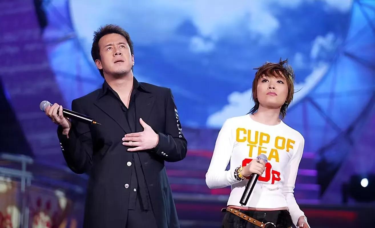 Bai Xue broke up with Yang Kun, and the precious necklace was easily ...