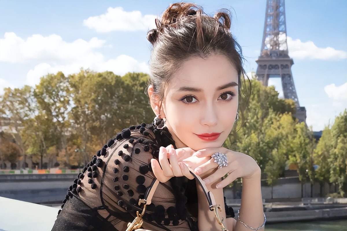 The beautiful Yang Ying, looking at her mid-life crisis, what should ...