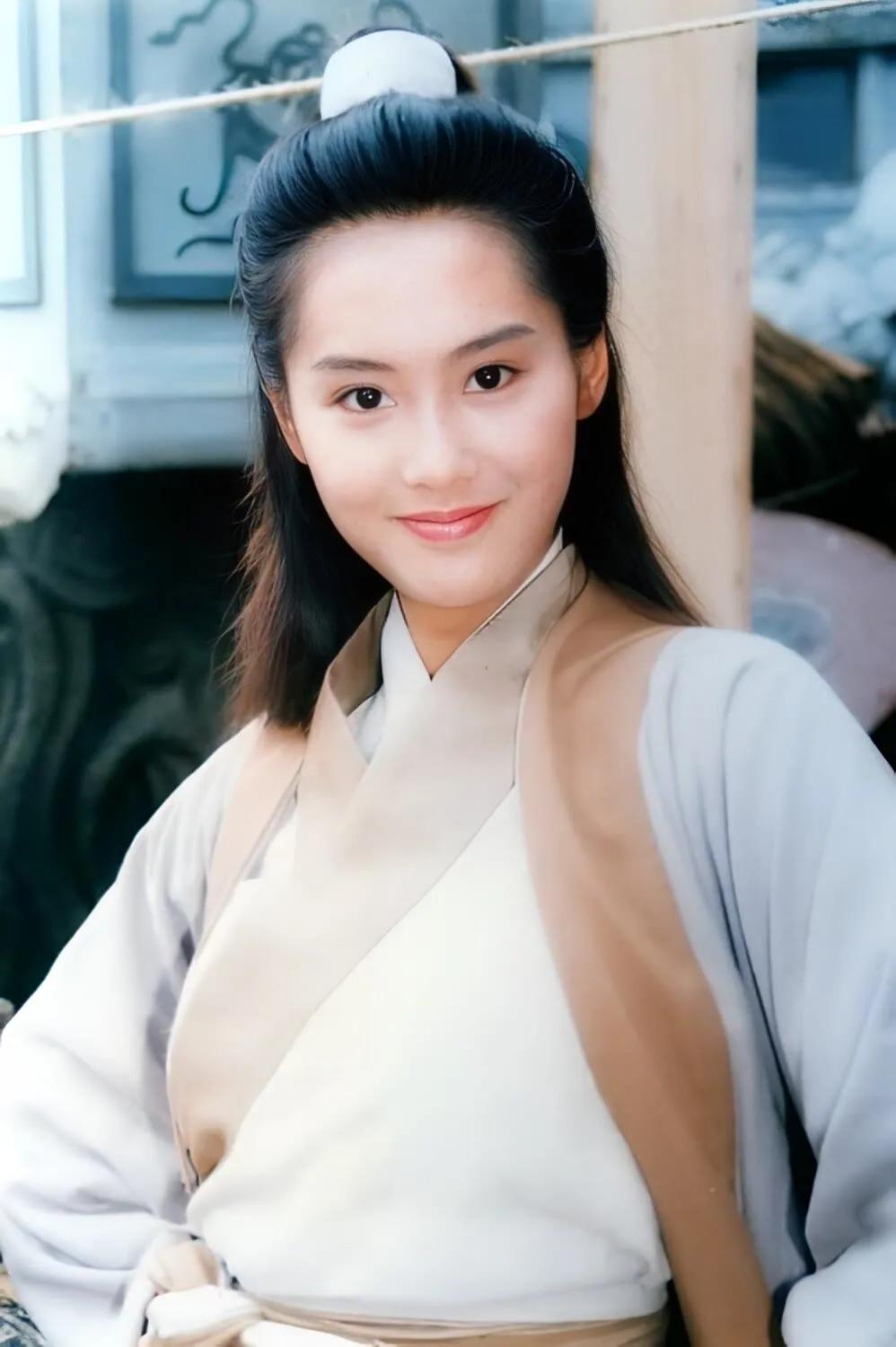 Old times in old photos—Athena Chu - iNEWS