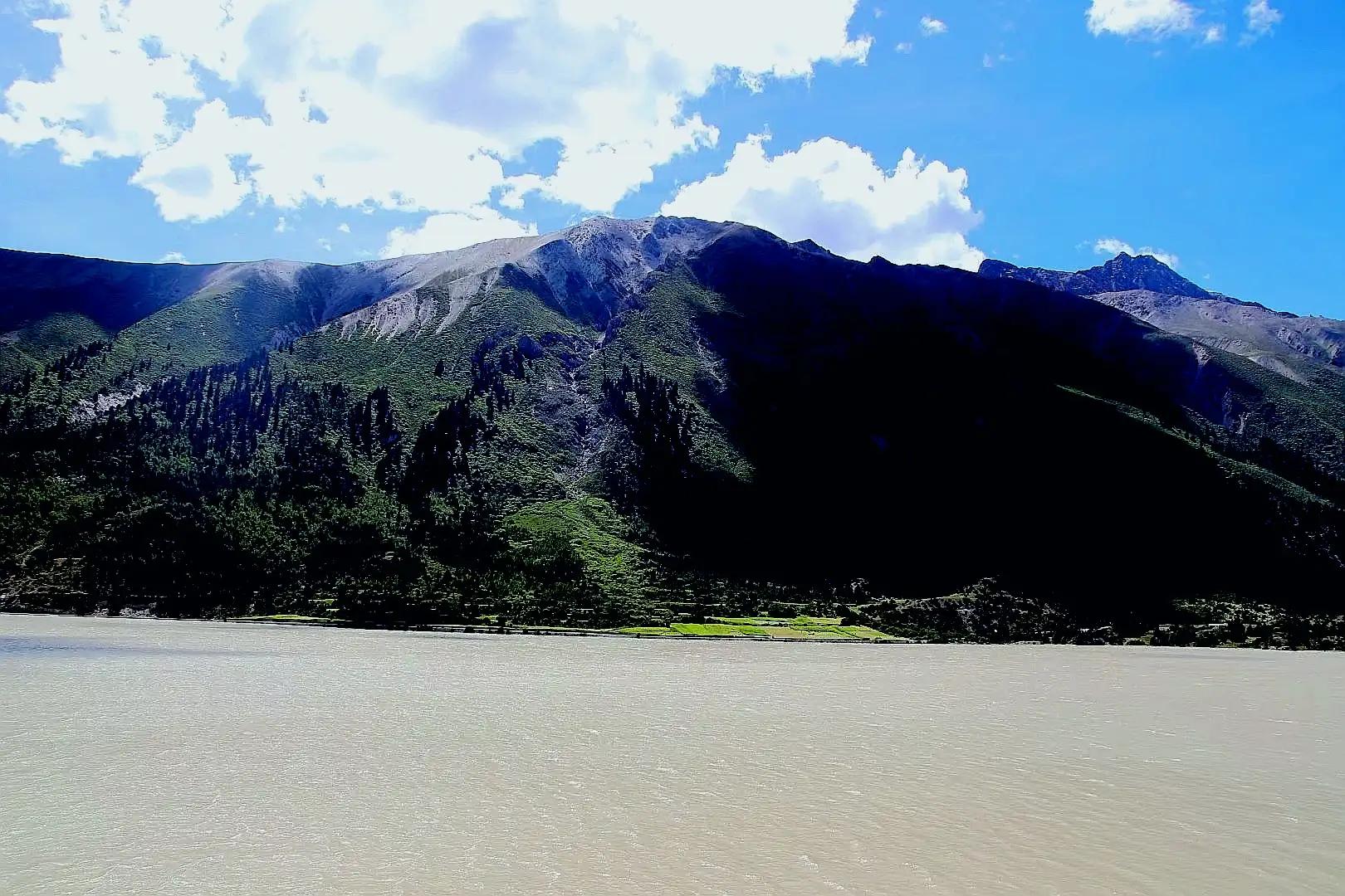 Beautiful plateau town - Bomi - iNEWS